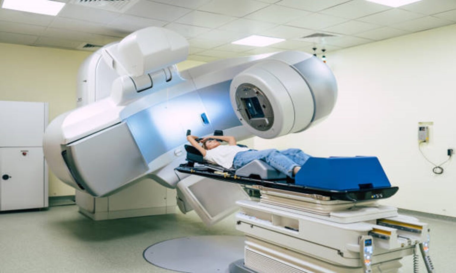SBRT Radiation for Lung Cancer Treatment in India | Dr. Sridhar P S